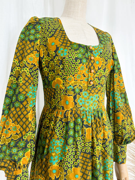 The Dandy – The Pansy Garden