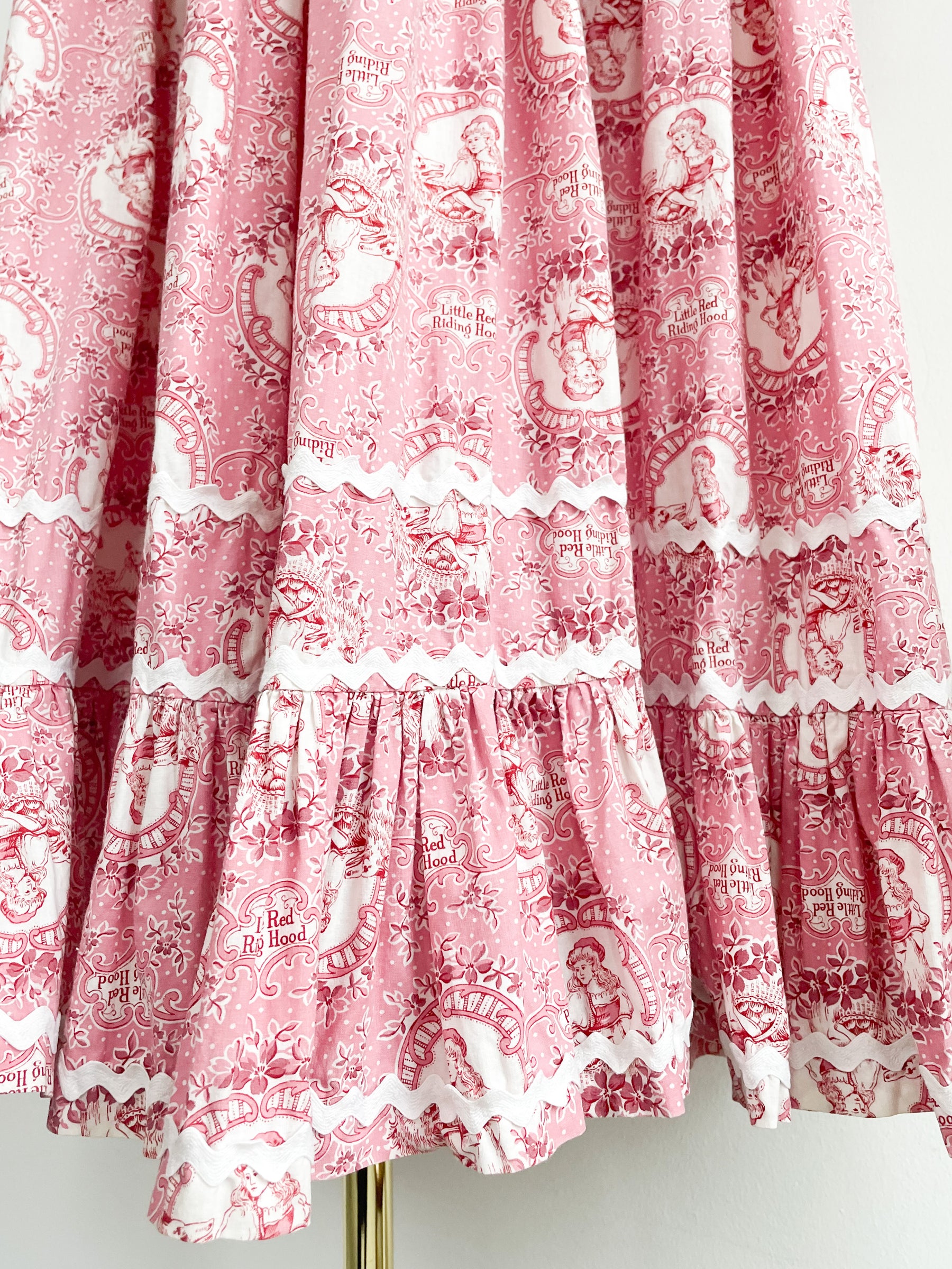 The Pink Riding Hood – The Pansy Garden