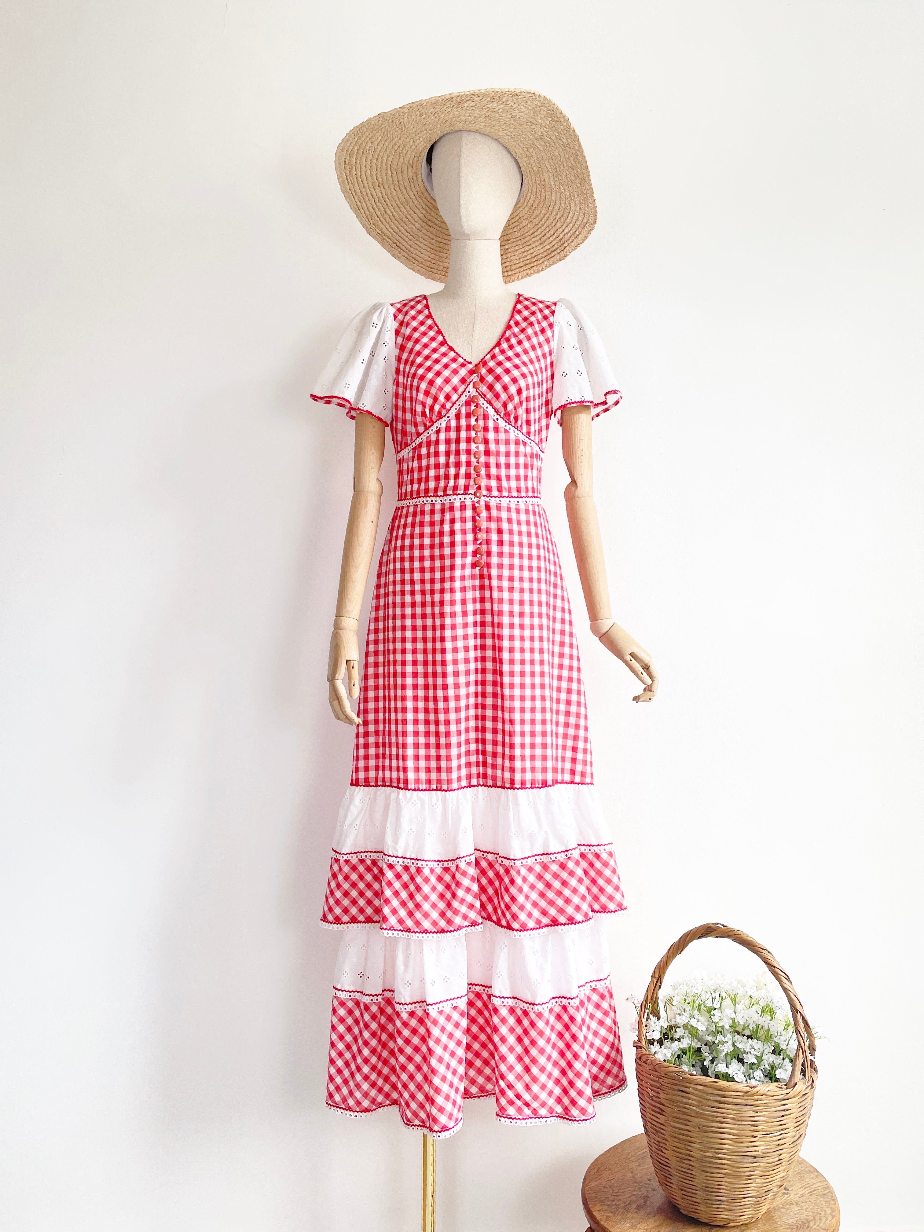 The Trick Chick – The Pansy Garden